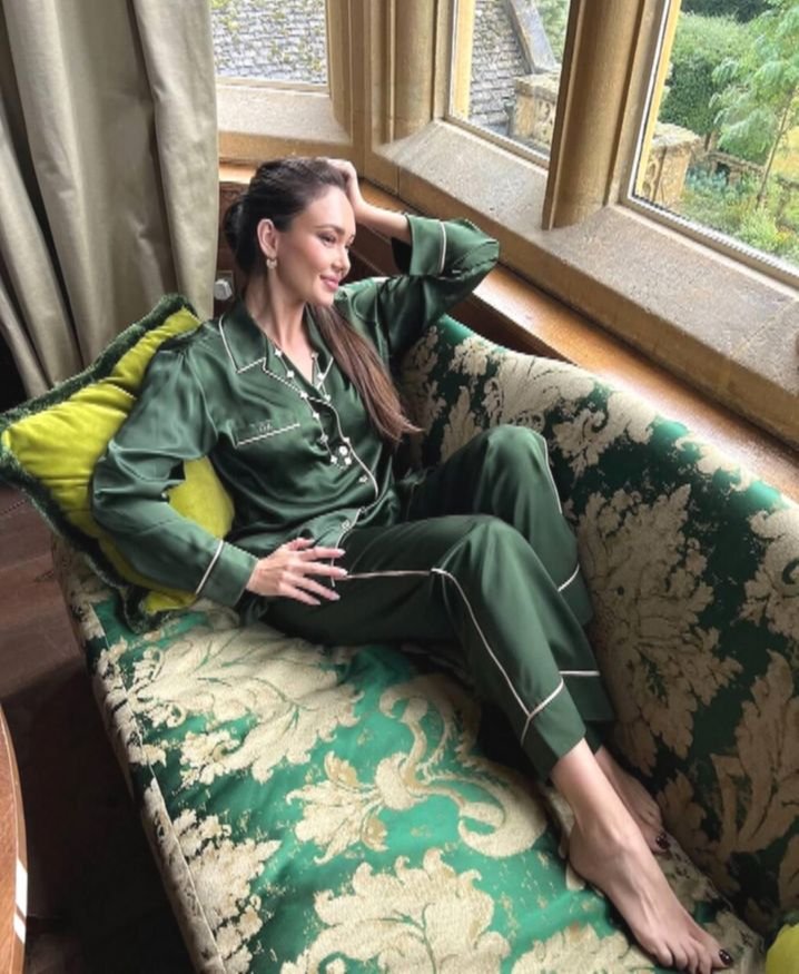 Seven Stunning Photos of Alexey Vorobyov’s Wife — Aida Garifullina ...